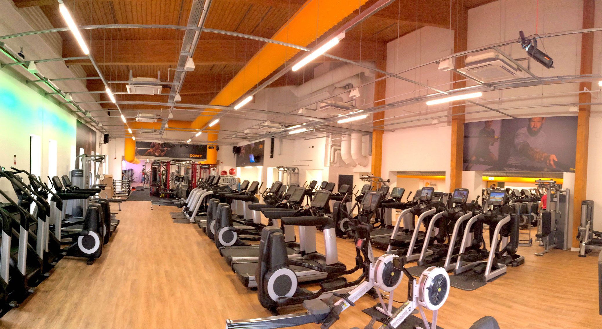 AFC Bournemouth players get a first look at premier league facilities ...